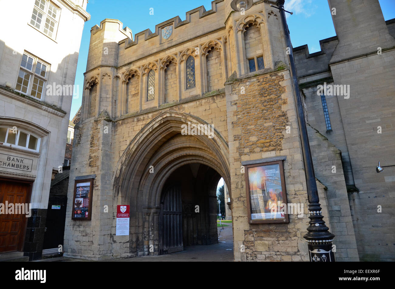 English catherdral hi-res stock photography and images - Alamy