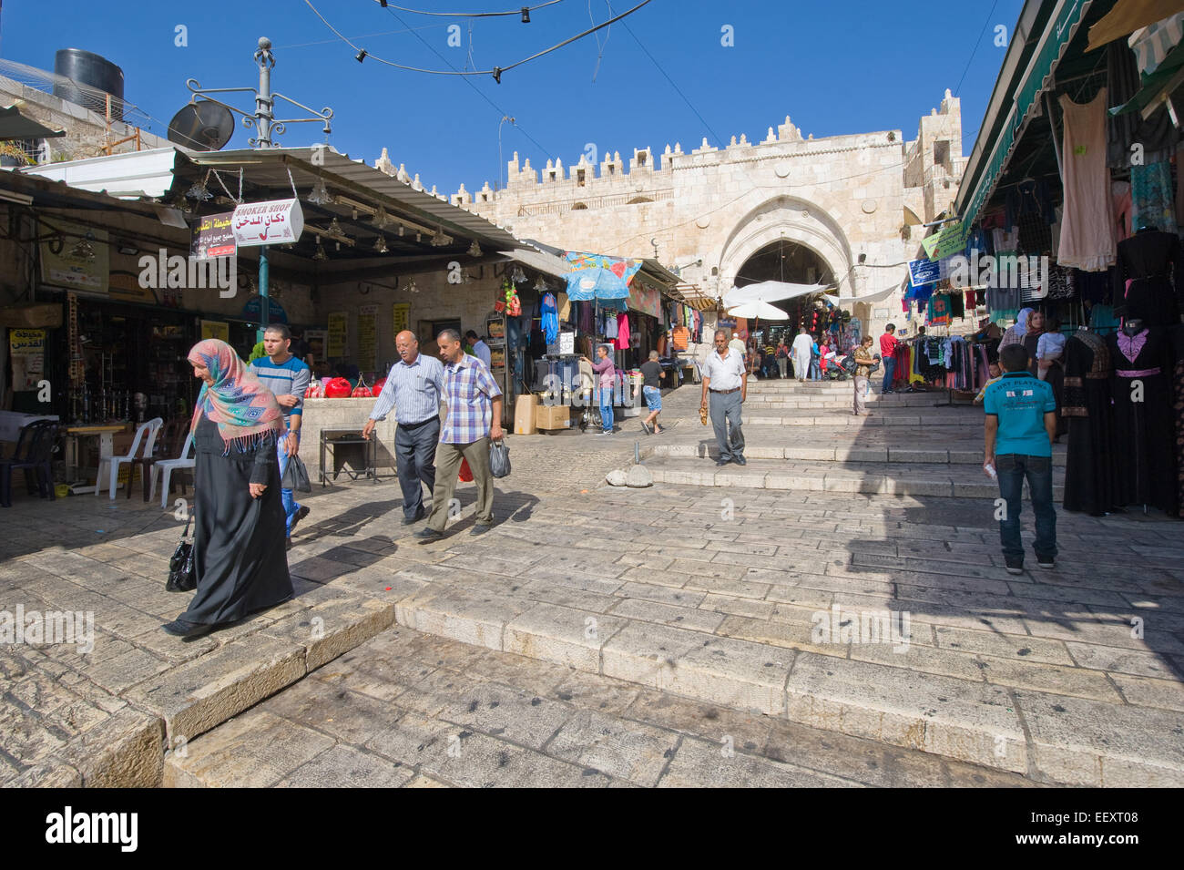 People walking in the small streets of the muslim quarter near Damascus ...