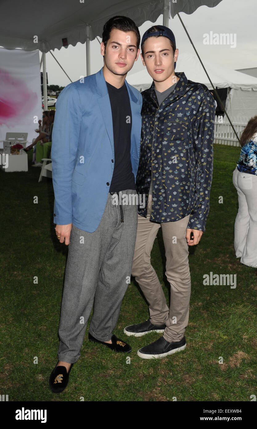 Harry brandt and peter brandt hi-res stock photography and images - Alamy