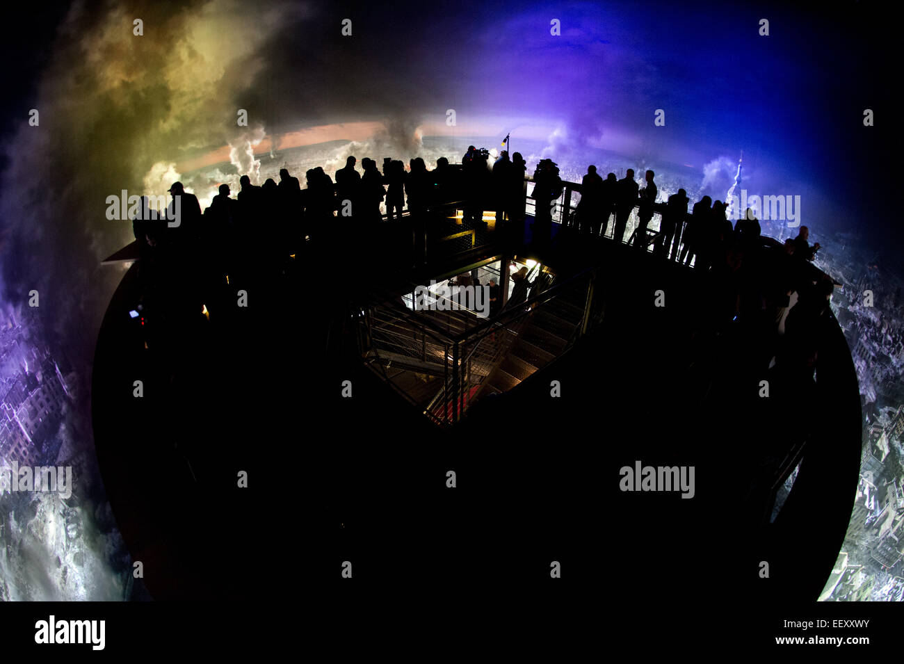 360 degree viewing platform hi-res stock photography and images - Alamy