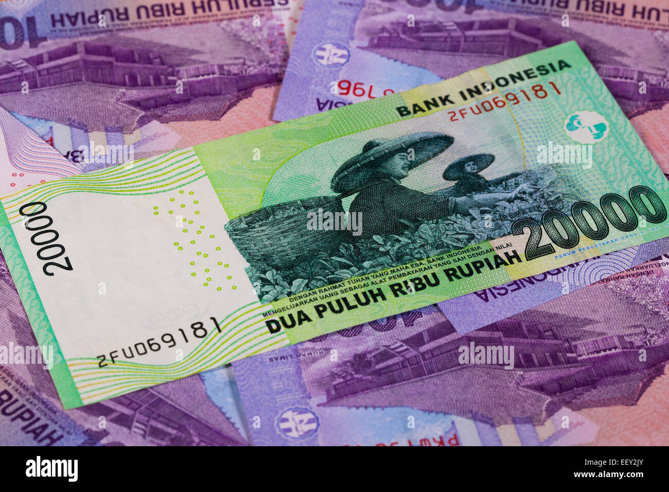 Different rupiah banknotes from Indonesia Stock Photo - Alamy