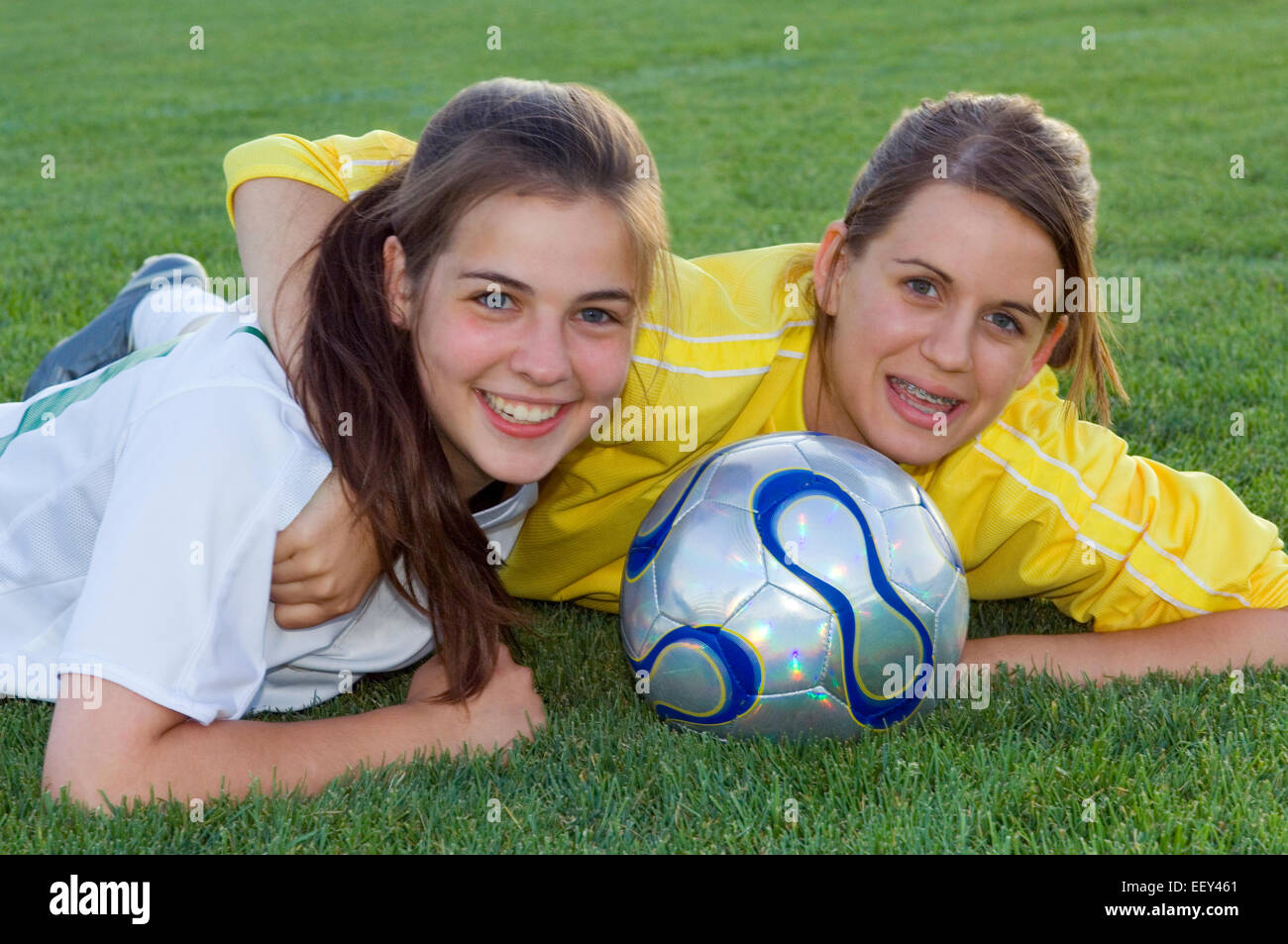 Pre teen girls soccer hi-res stock photography and images - Alamy
