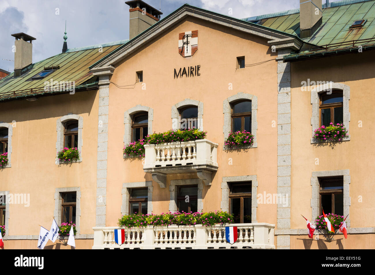 French mairie town hall hi-res stock photography and images - Alamy