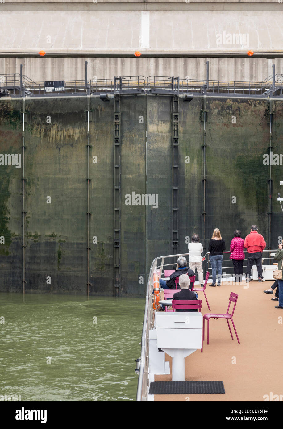 Inside european river lock hi-res stock photography and images - Alamy