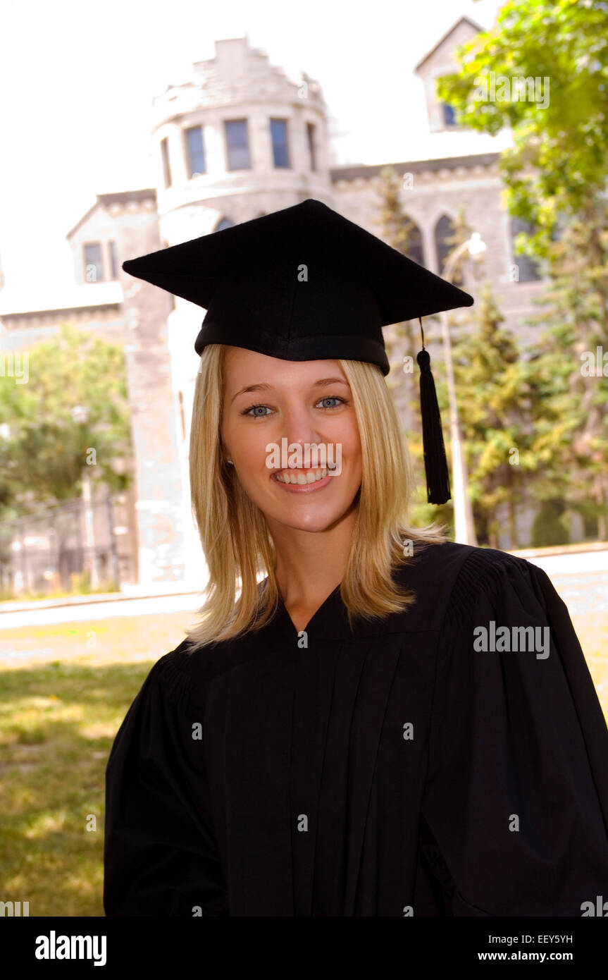Graduation portraits hi-res stock photography and images - Alamy