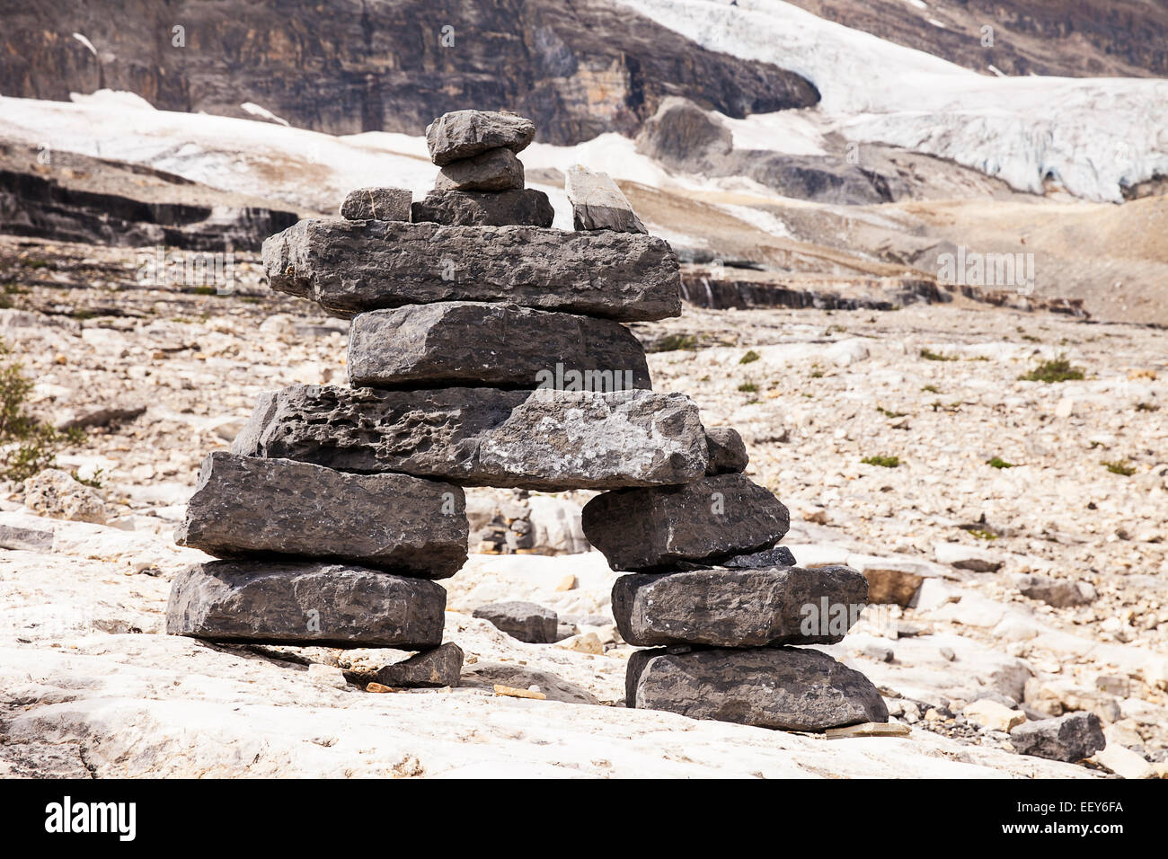 Standing Stones Rock Cairn Stock Photo - Alamy