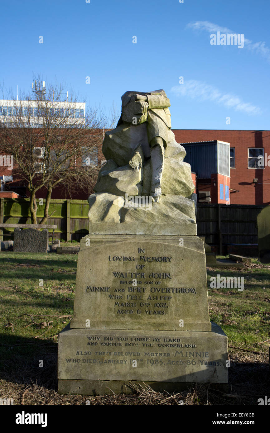 Cemetery birmingham brookfields High Resolution Stock Photography and ...