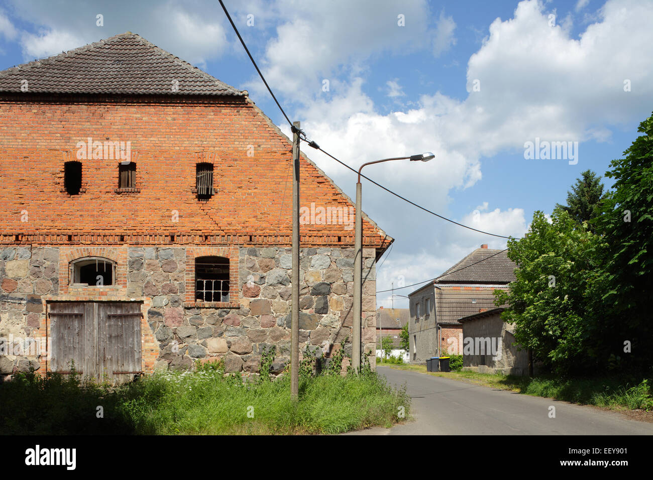 Closed gruenberg hi-res stock photography and images - Alamy