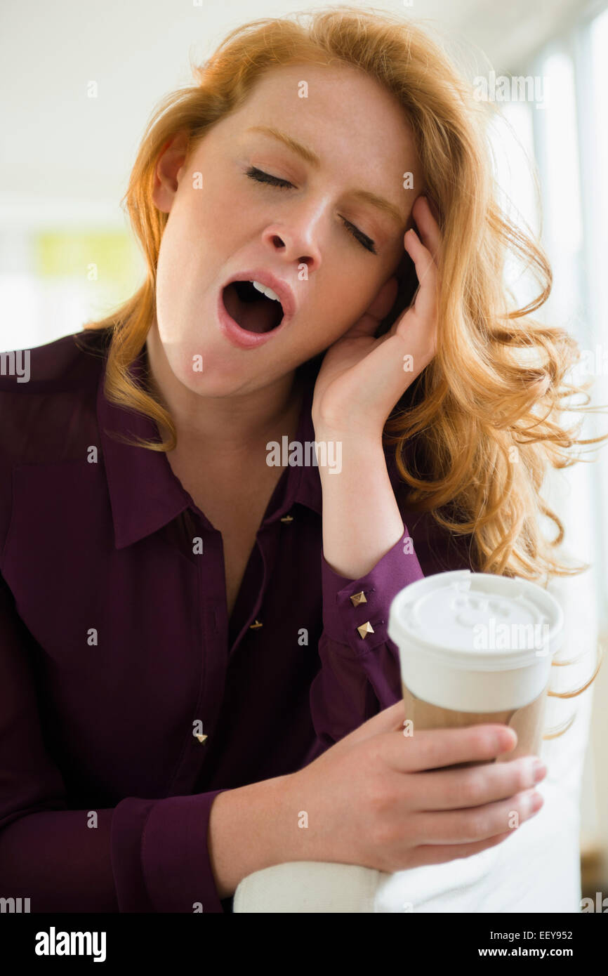Yawning woman hi-res stock photography and images - Alamy