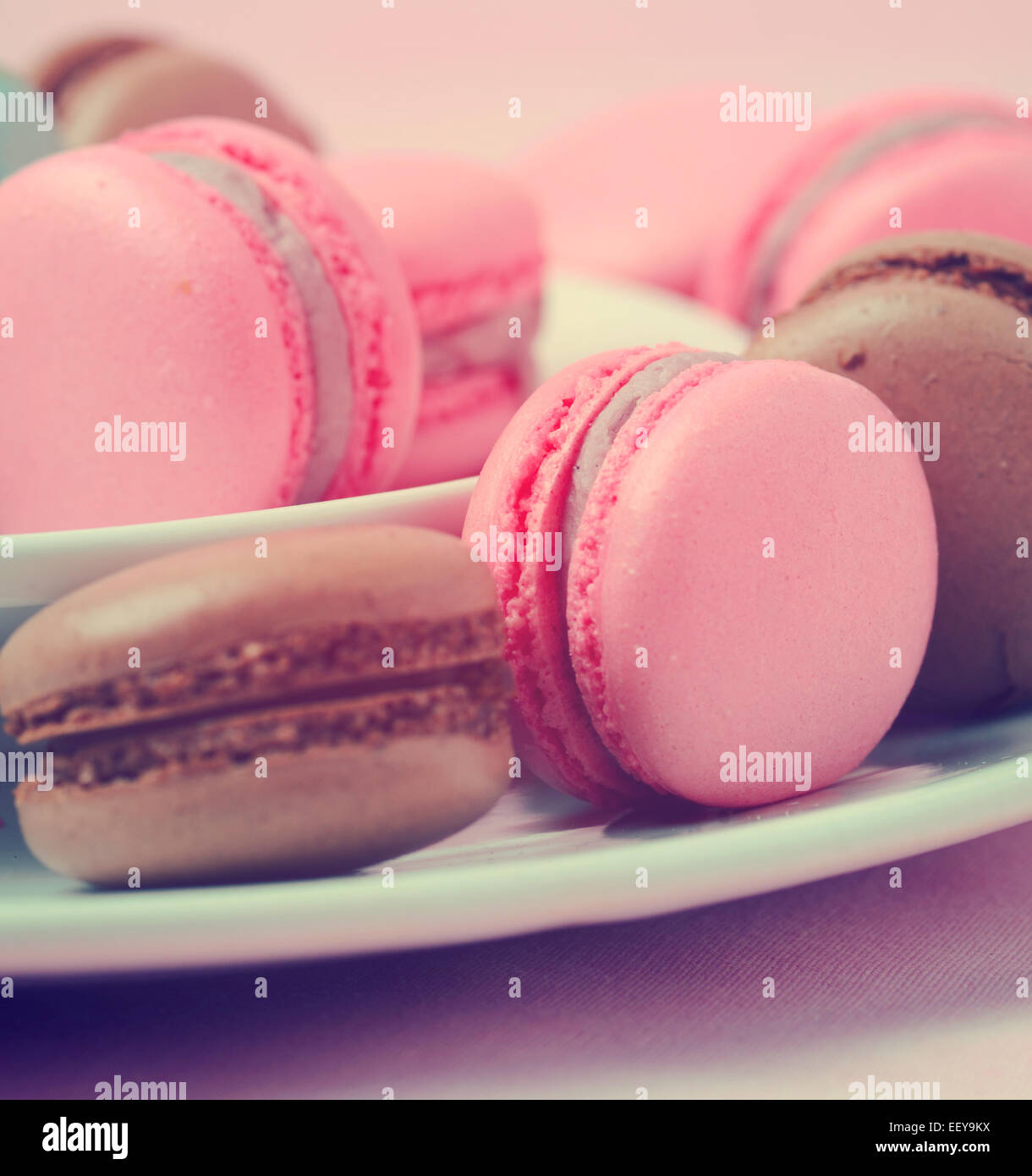 Traditional french macarons hi-res stock photography and images - Alamy