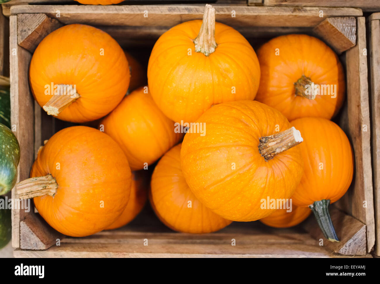 Containers falling hi-res stock photography and images - Alamy