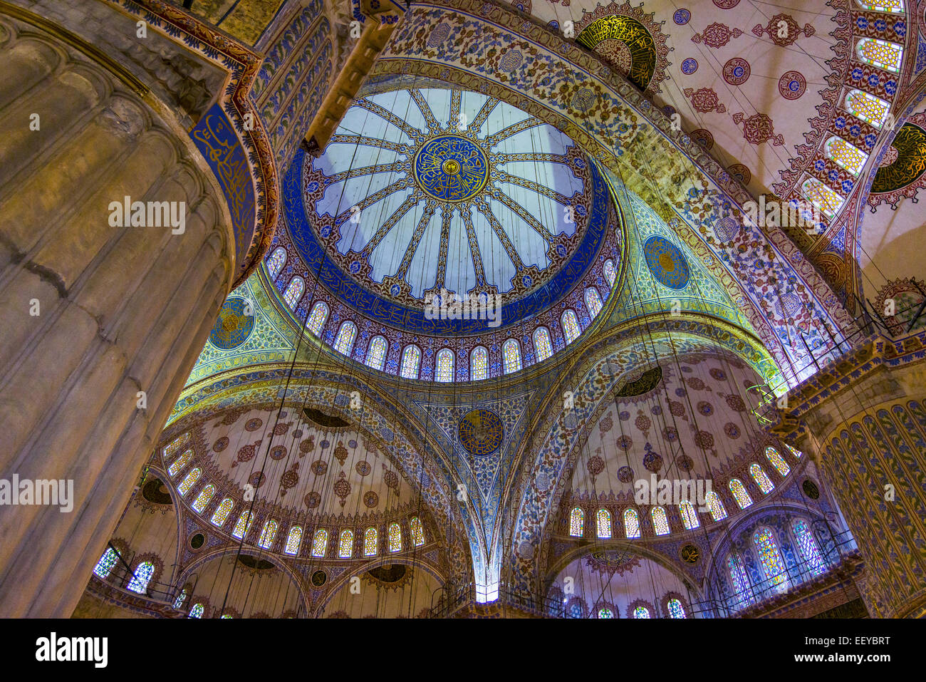 Stunning mosque hi-res stock photography and images - Alamy