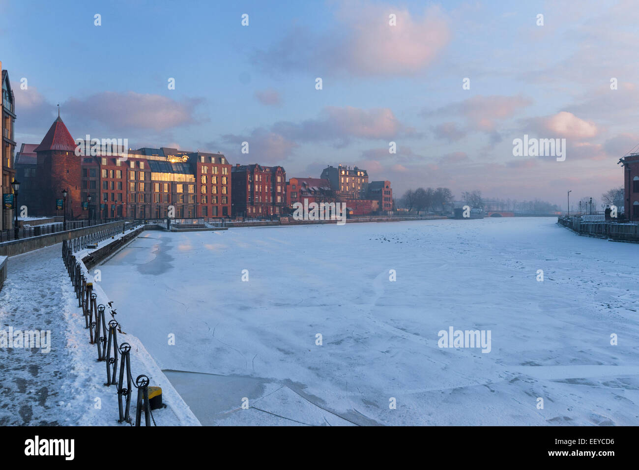 Hilton riverfront hi-res stock photography and images - Alamy