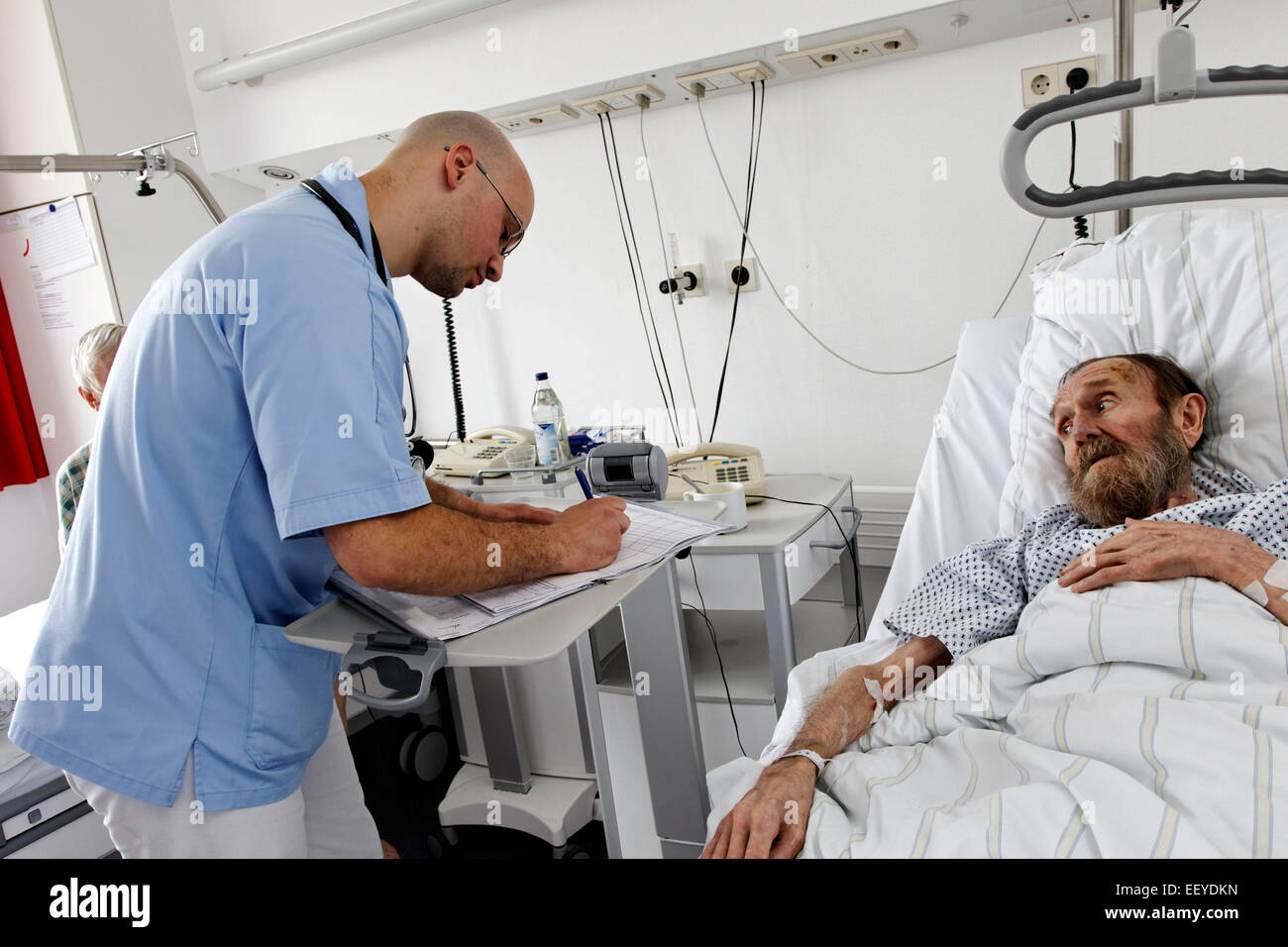 Nursing qualification hi-res stock photography and images - Alamy
