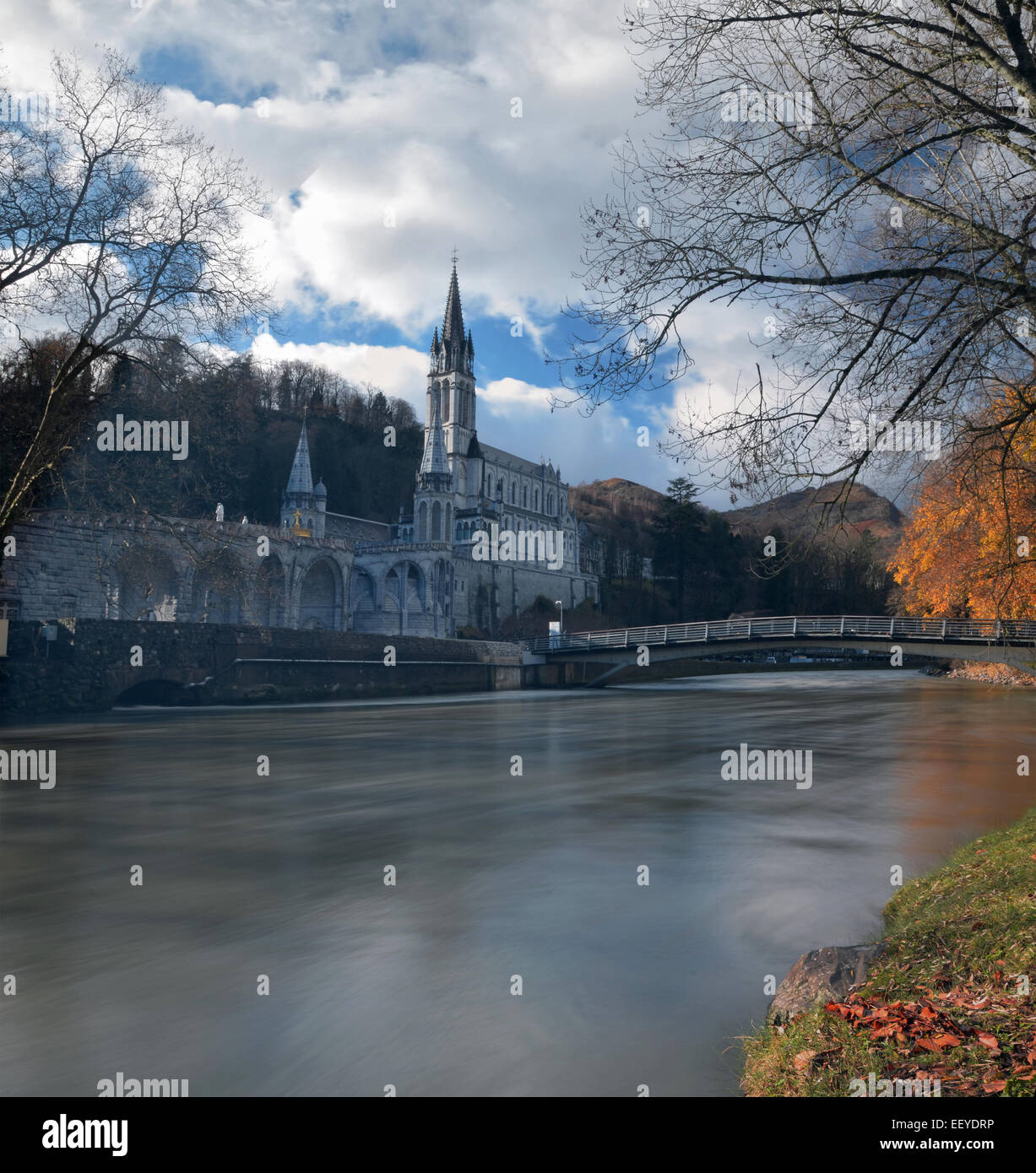 Bernadette of lourdes hi-res stock photography and images - Alamy