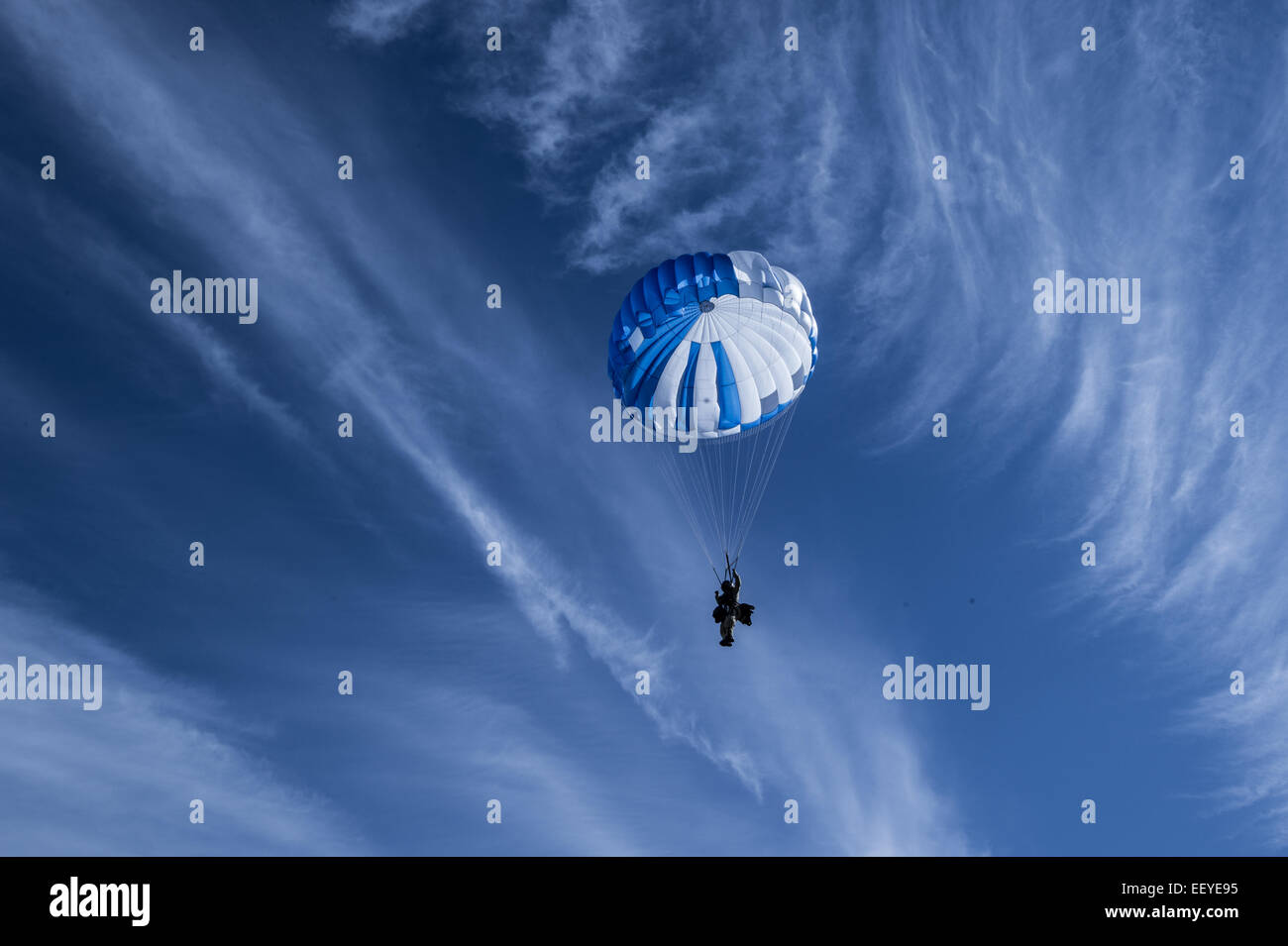 Smokejumper hi-res stock photography and images - Alamy