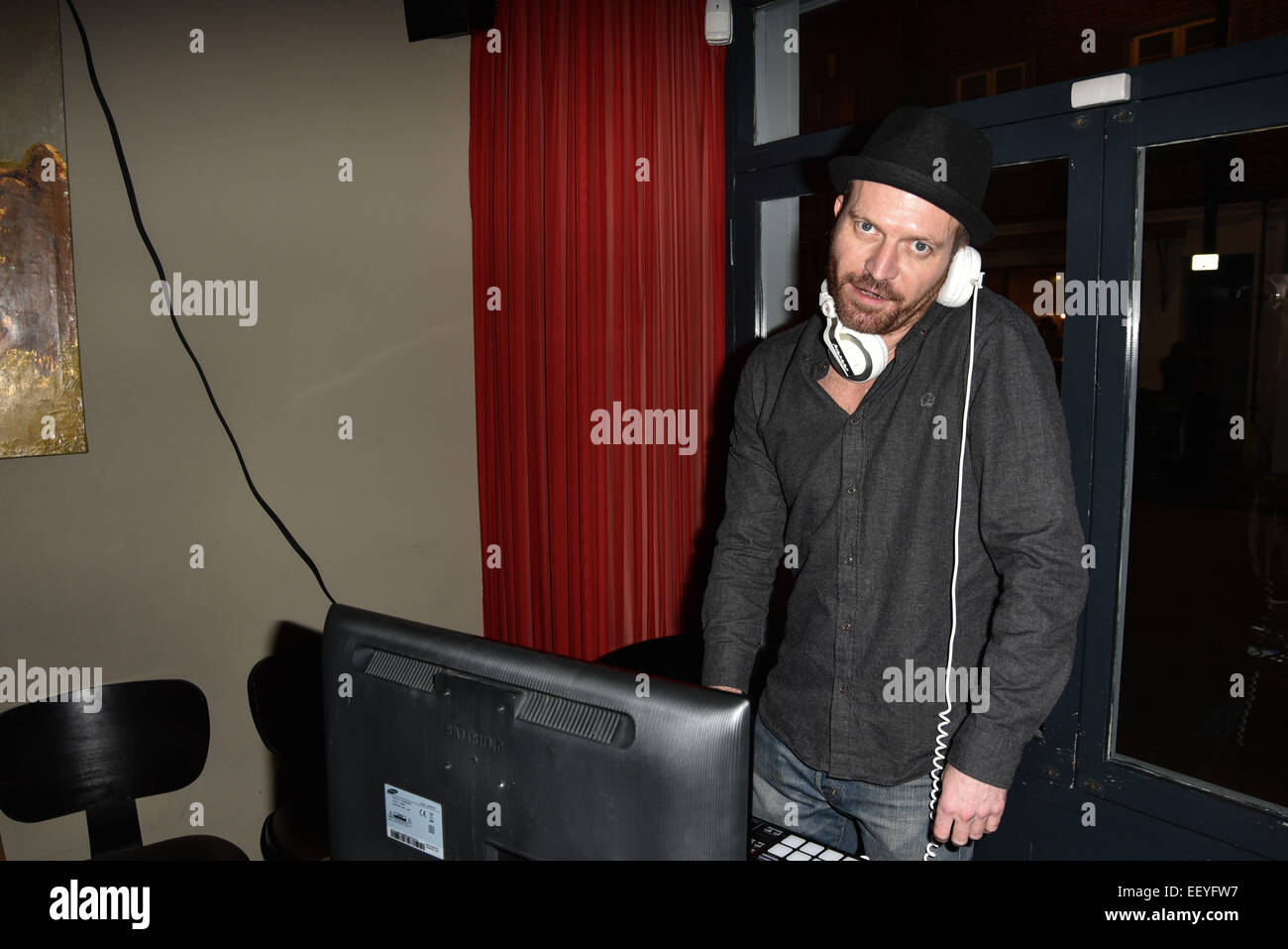 Dj dan perry hi-res stock photography and images - Alamy