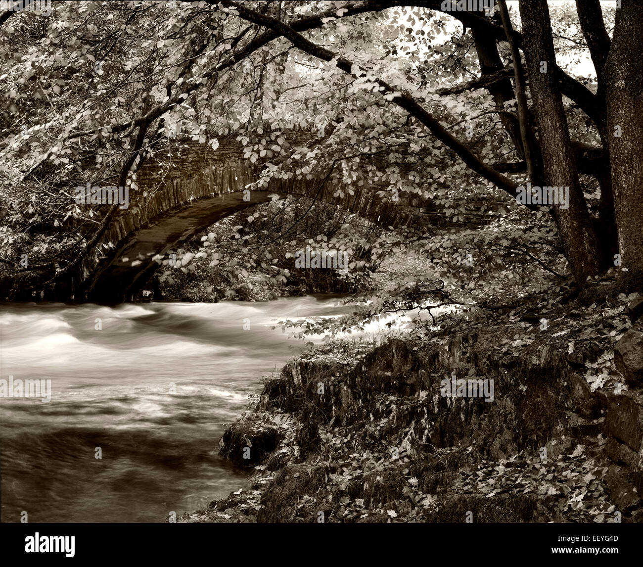 River brathay bridge hi-res stock photography and images - Alamy