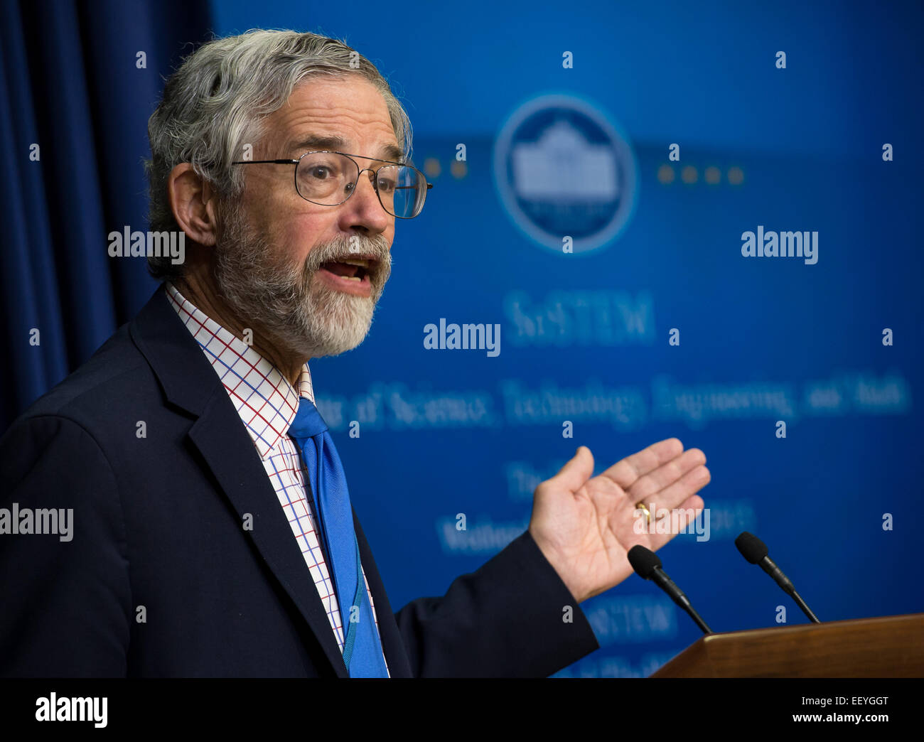 Dr. John P. Holdren, Director of the White House Office of Science ...