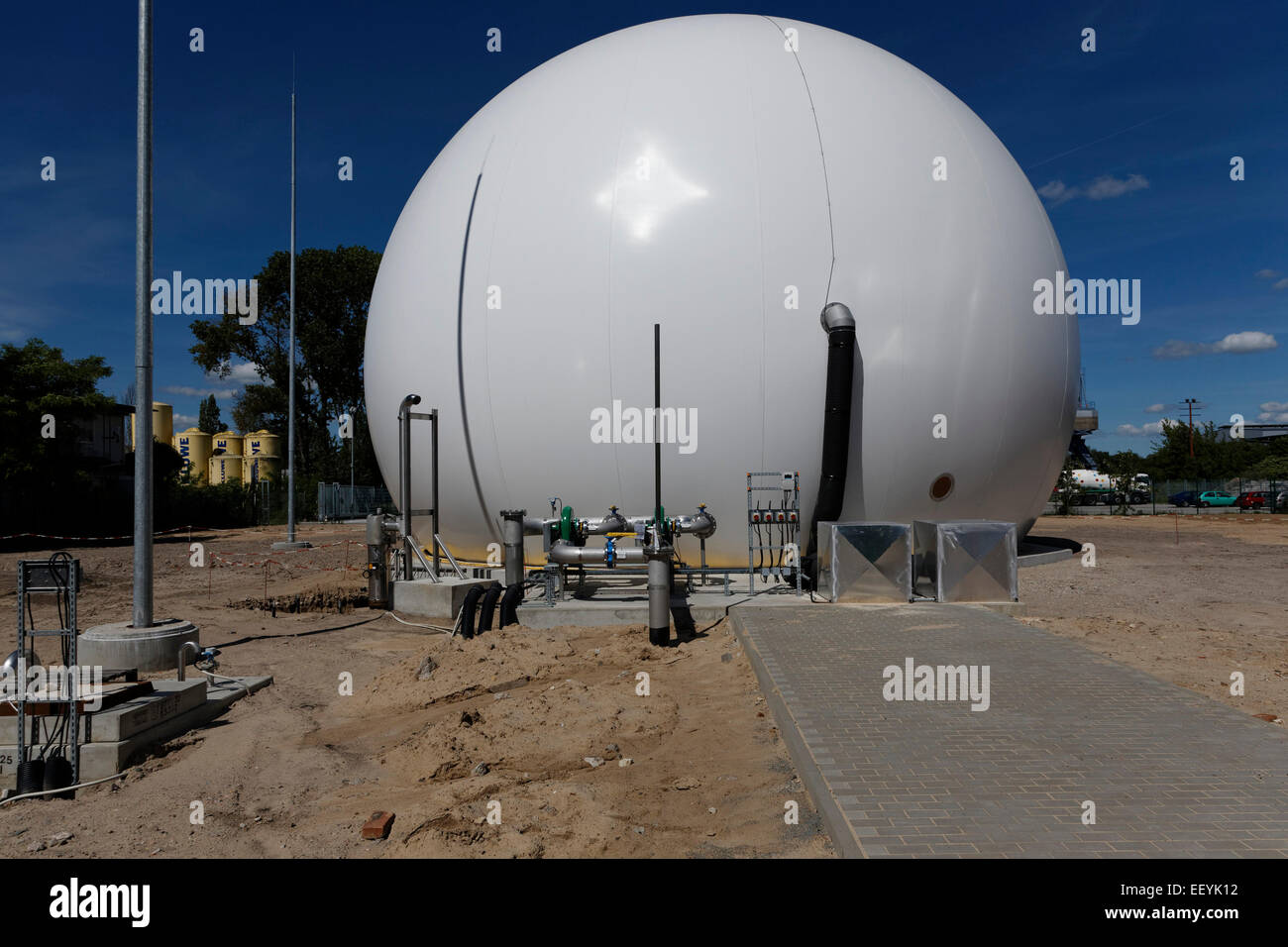 Biogas biogas plant hi-res stock photography and images - Alamy