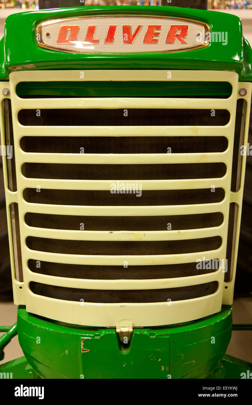 Oliver Tractor Grill