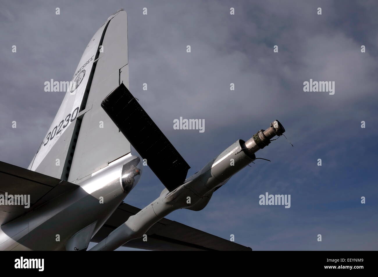 Aircraft Refuel High Resolution Stock Photography and Images - Alamy