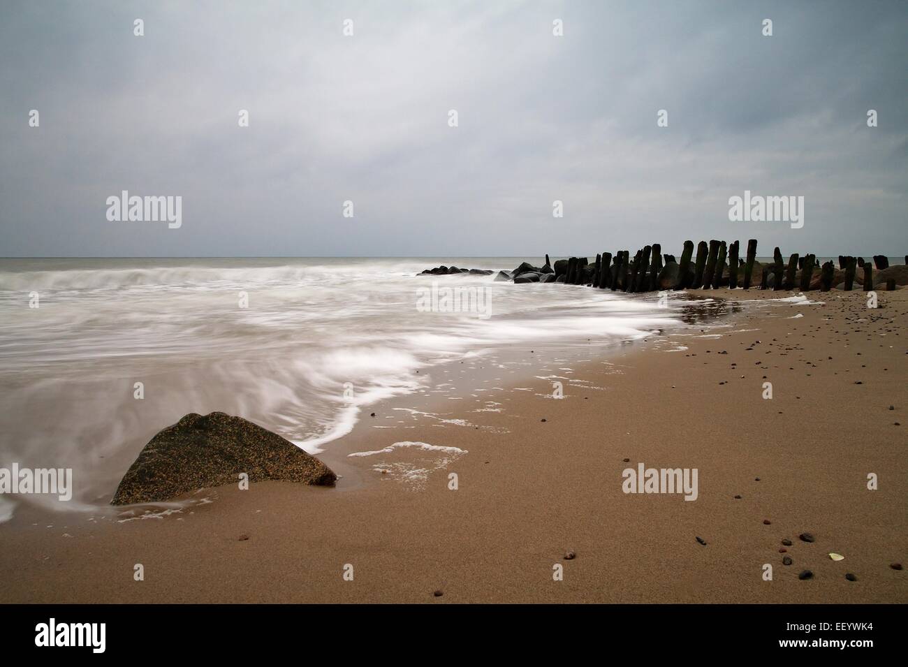 Long exposure groyne on hi-res stock photography and images - Alamy