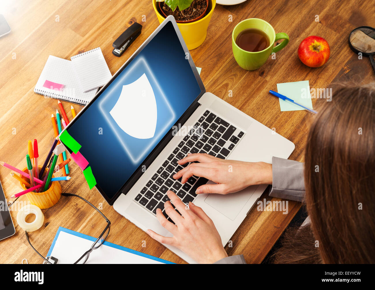 Security desk hi-res stock photography and images - Alamy