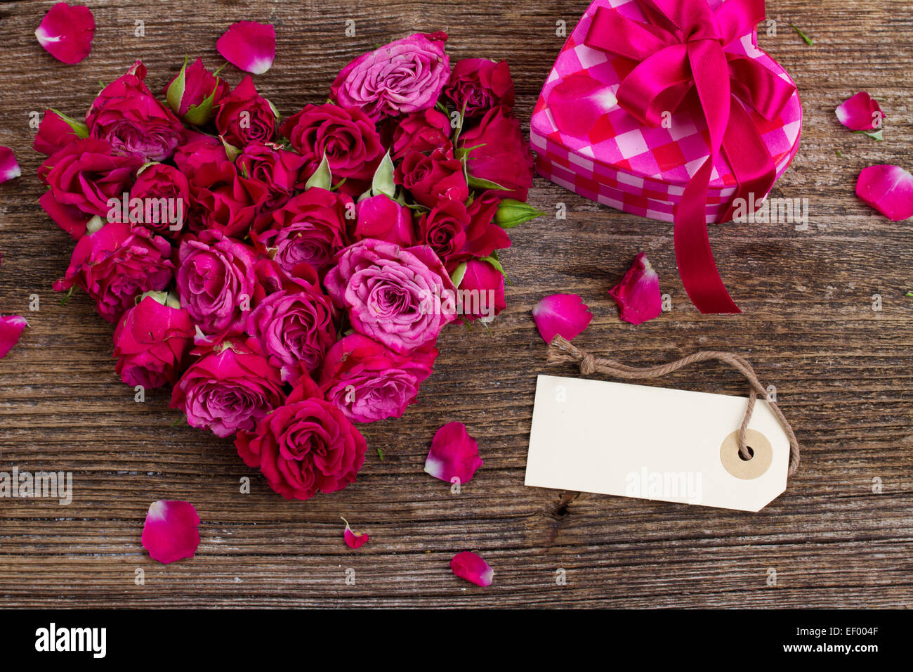 heart of roses Stock Photo - Alamy