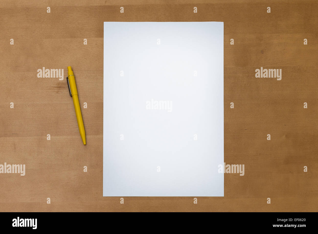 Blank a4 sheet hi-res stock photography and images - Alamy