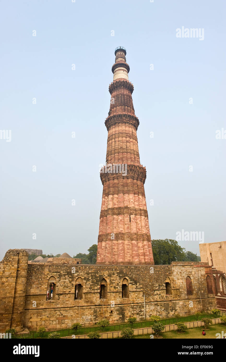 Outdoor qutub new delhi hi-res stock photography and images - Alamy