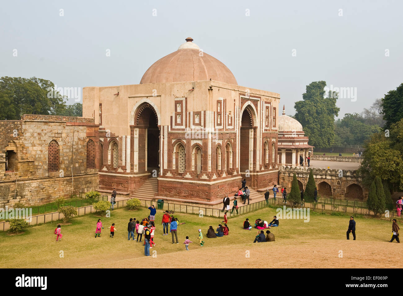 India, New Delhi, Qutub complex Stock Photo - Alamy