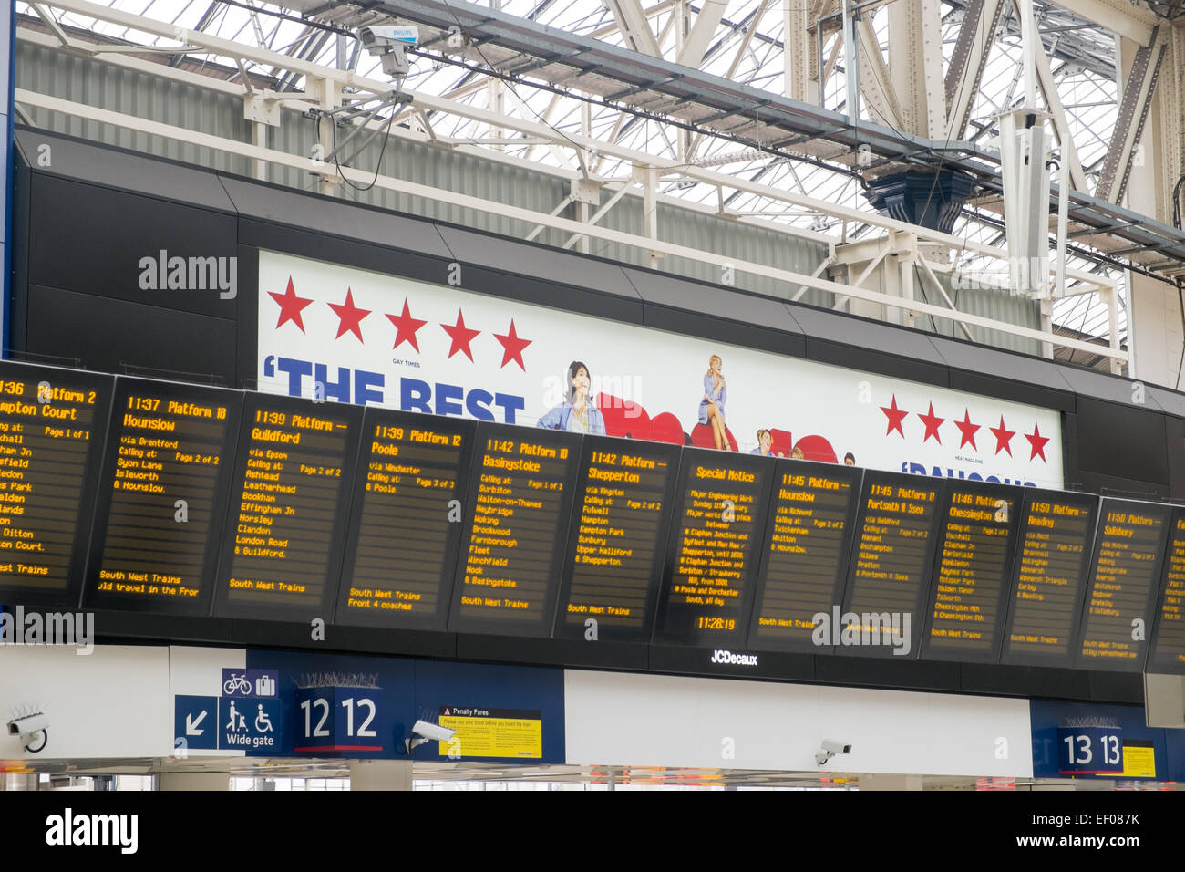 Timetables boards hi-res stock photography and images - Alamy