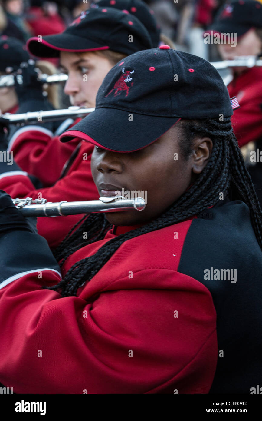 College majorettes hi-res stock photography and images - Alamy