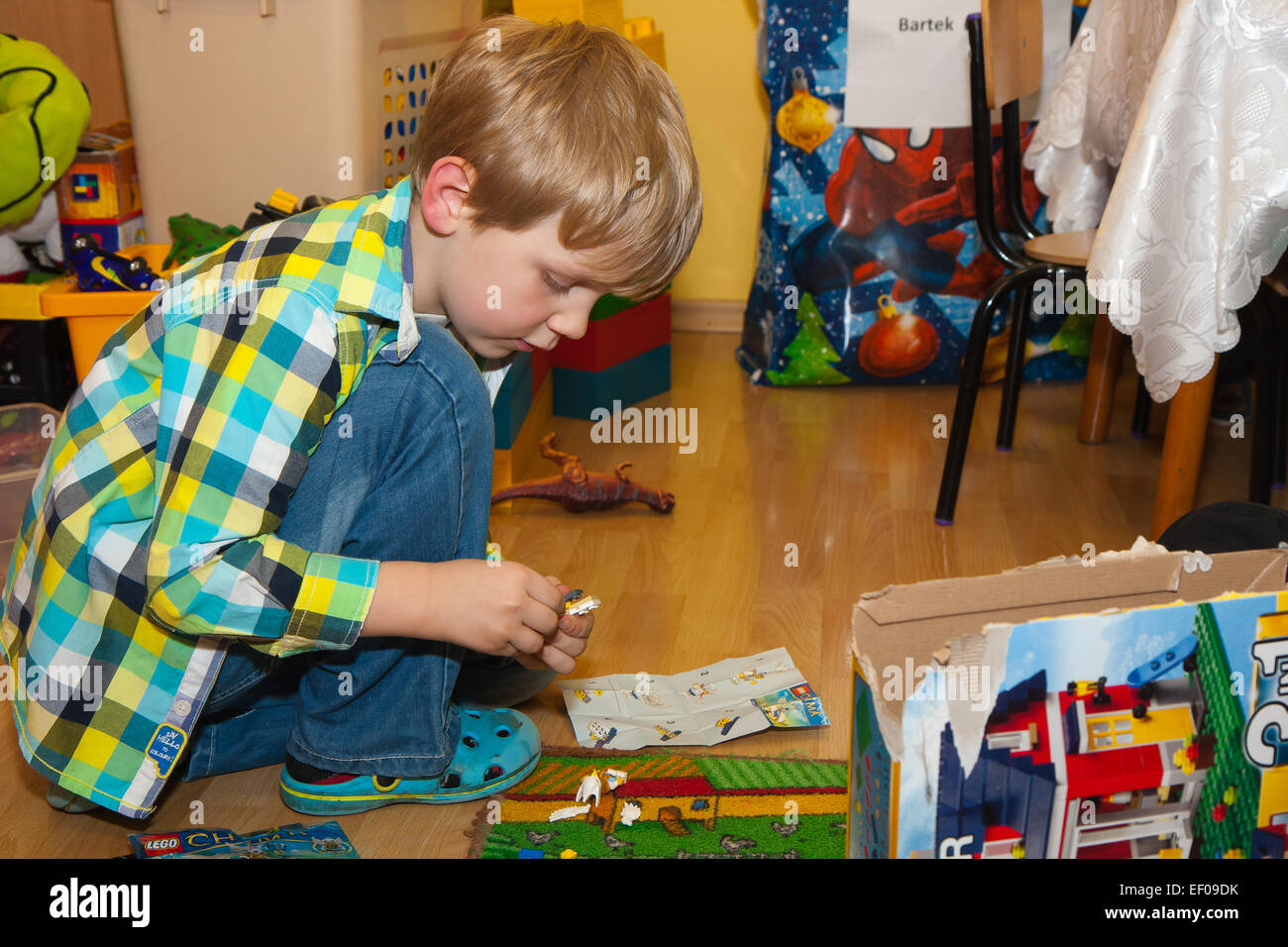 A small boy and his blocks Stock Photo - Alamy