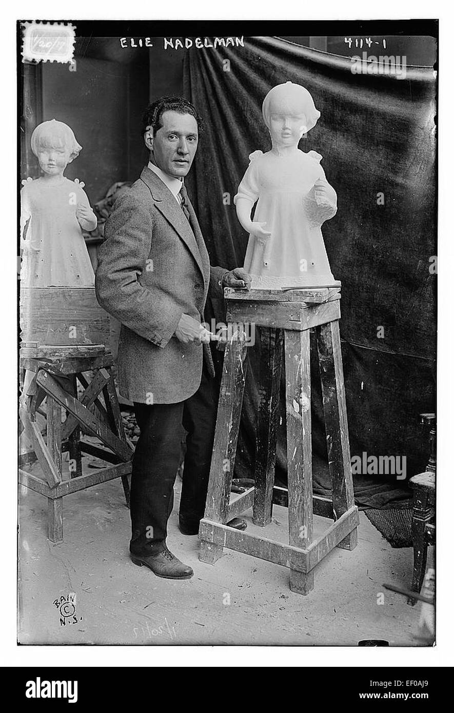 Elie Nadelman High Resolution Stock Photography and Images - Alamy