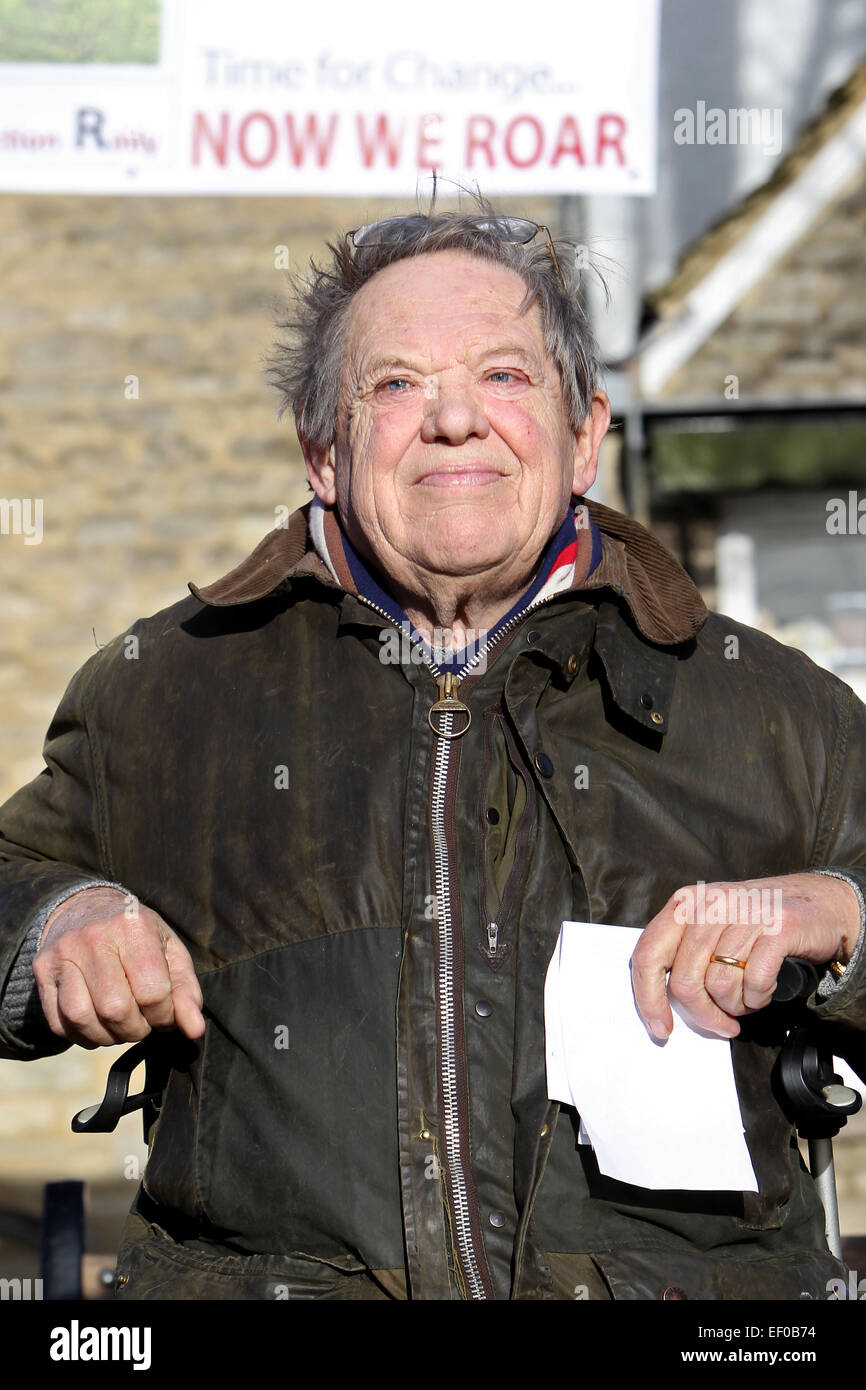 Journalist and former mp hi-res stock photography and images - Alamy