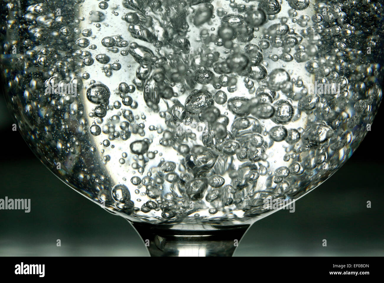 Fizzy water and bubbles hi-res stock photography and images - Alamy