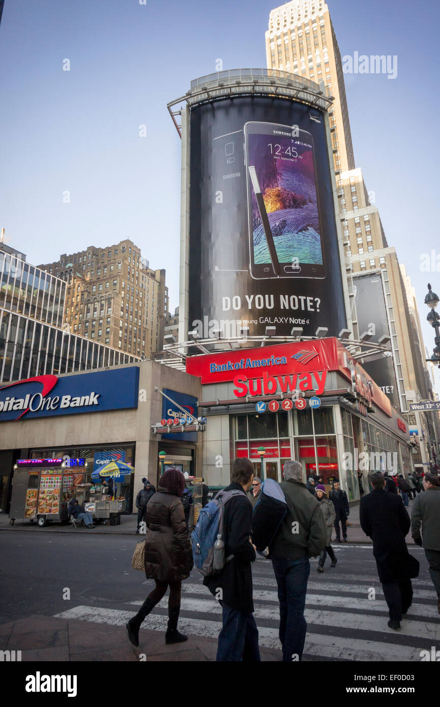 Samsung advertisement hi-res stock photography and images - Alamy