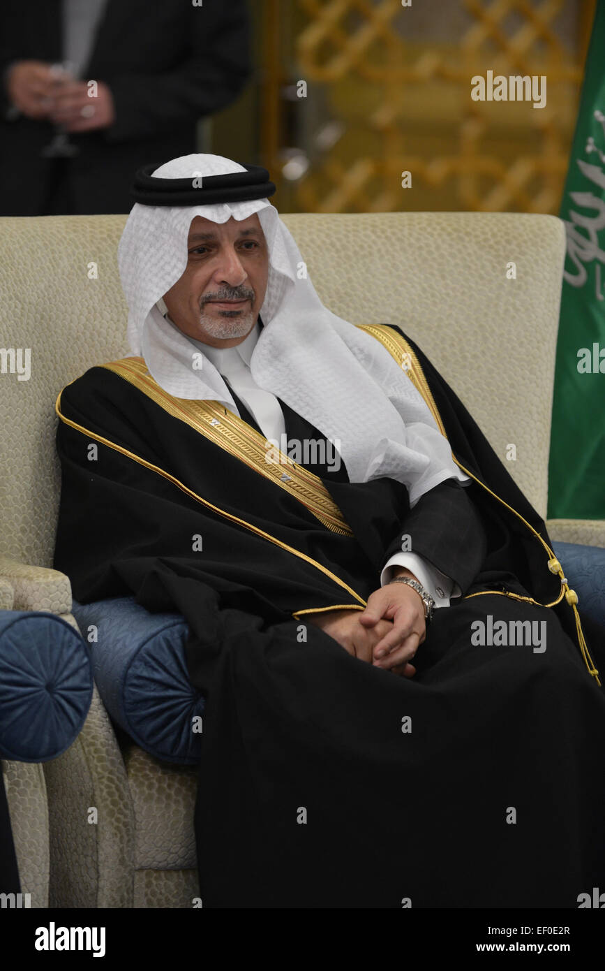 Absolute ruler hi-res stock photography and images - Alamy