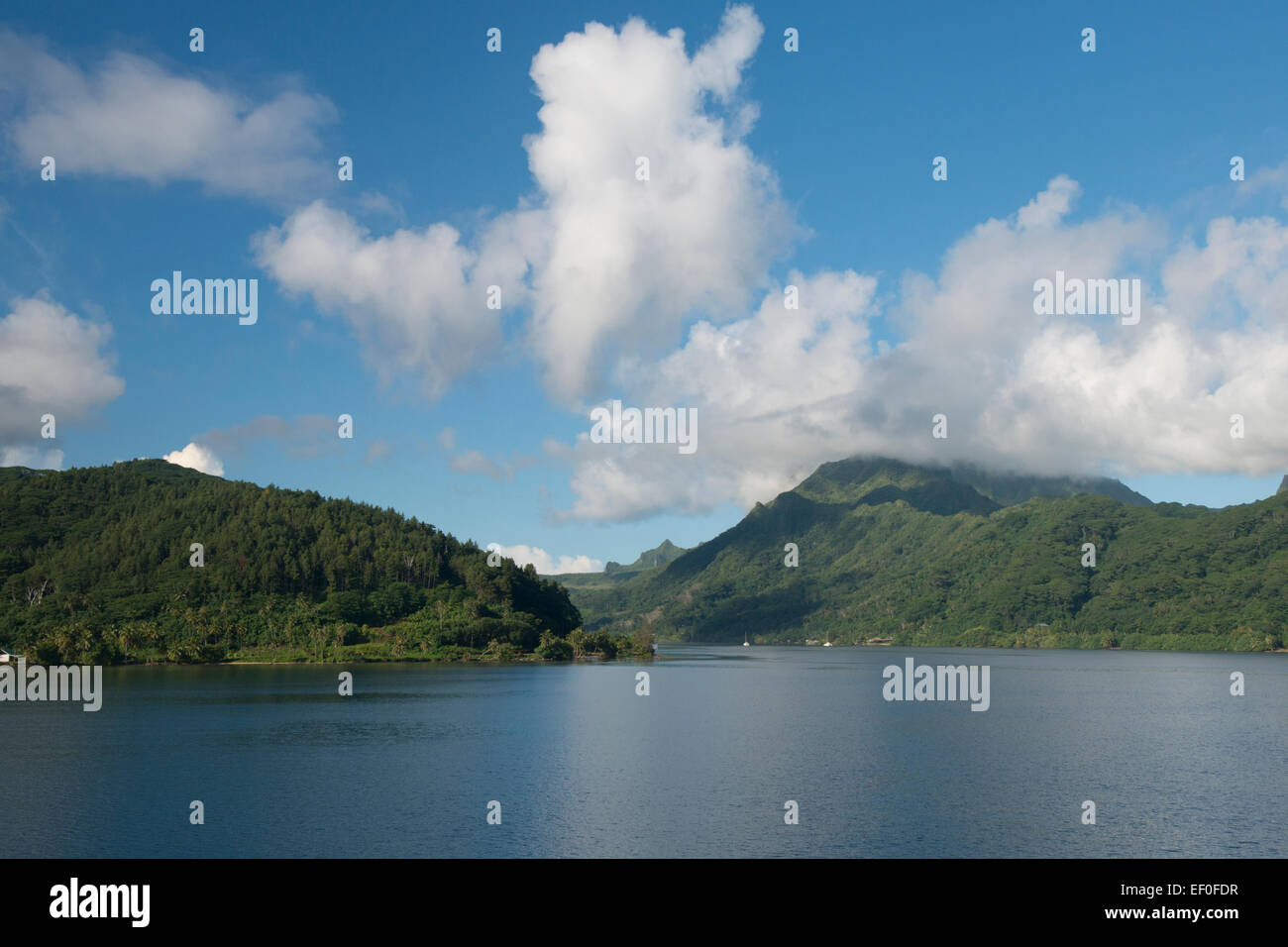 Raiatea or tahaa hi-res stock photography and images - Alamy