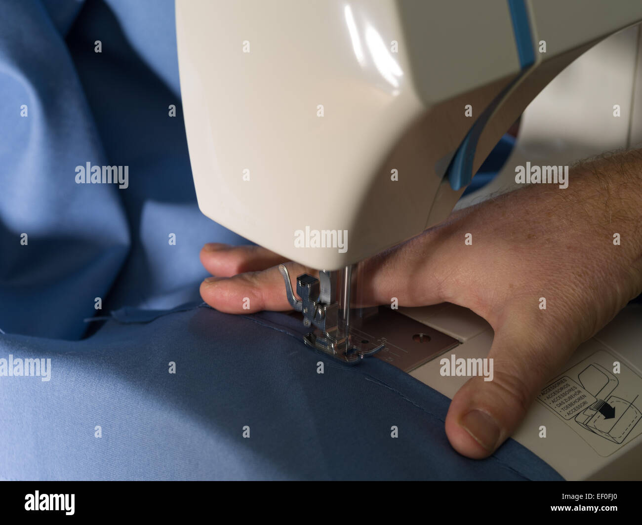 Electric sewing machine hi-res stock photography and images - Alamy
