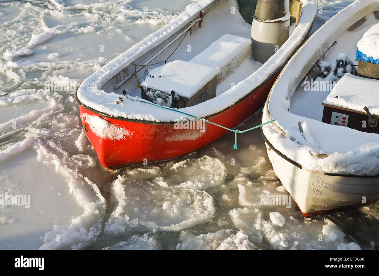 Skiff boats hi-res stock photography and images - Alamy