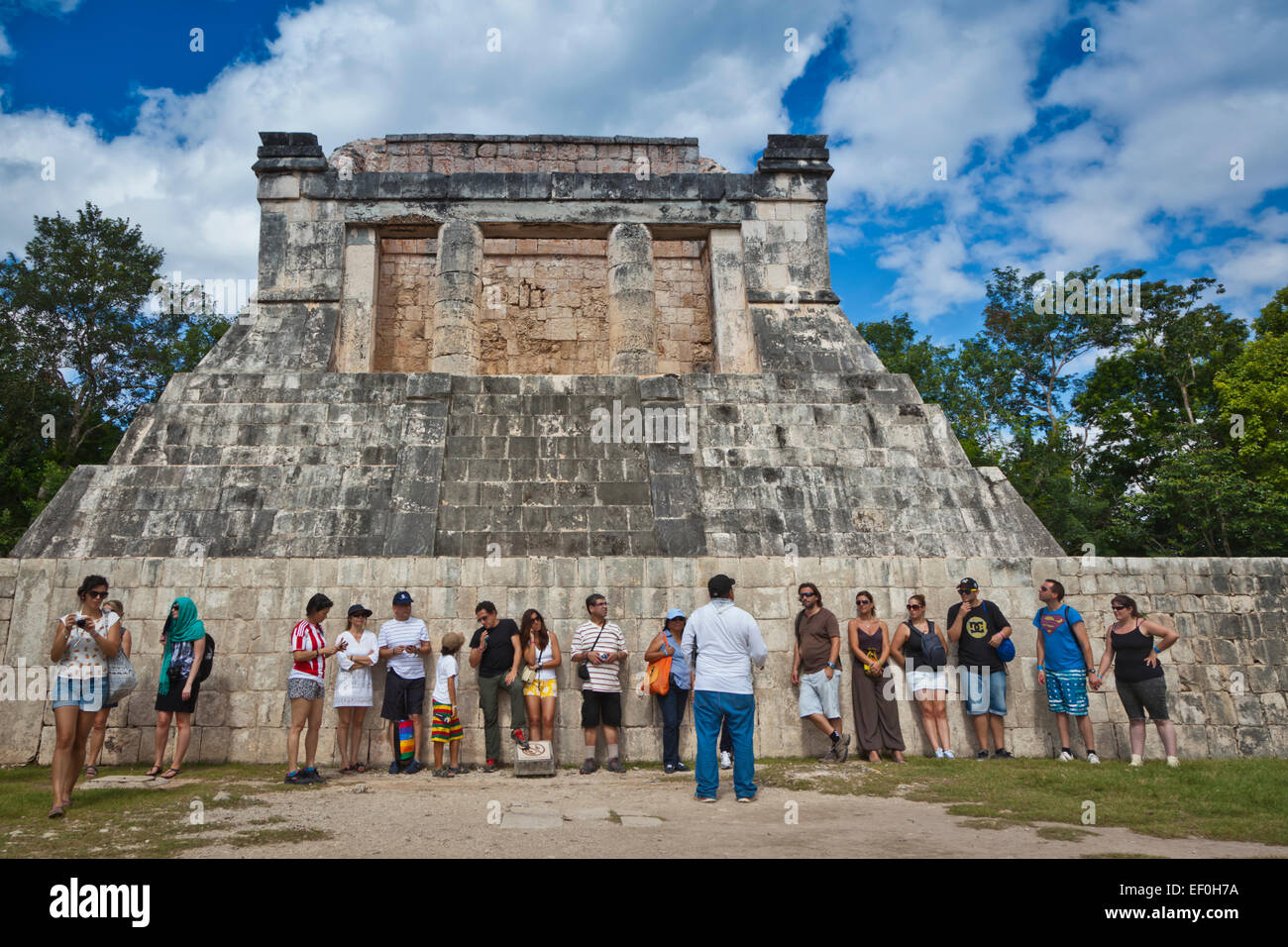 Chitchen Itza in Mexico Stock Photo - Alamy