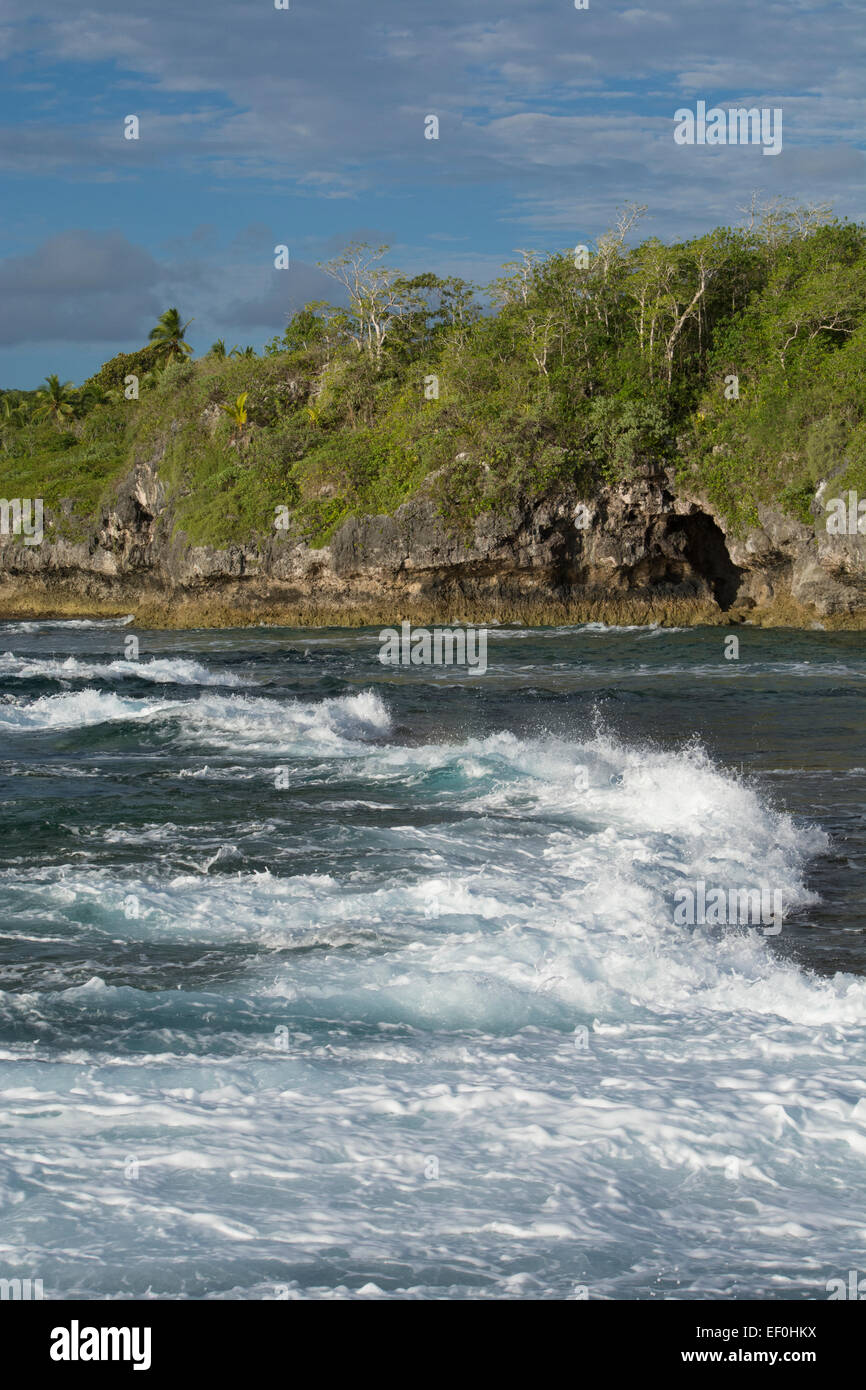 Coastline alofi niue south pacific hi-res stock photography and images ...