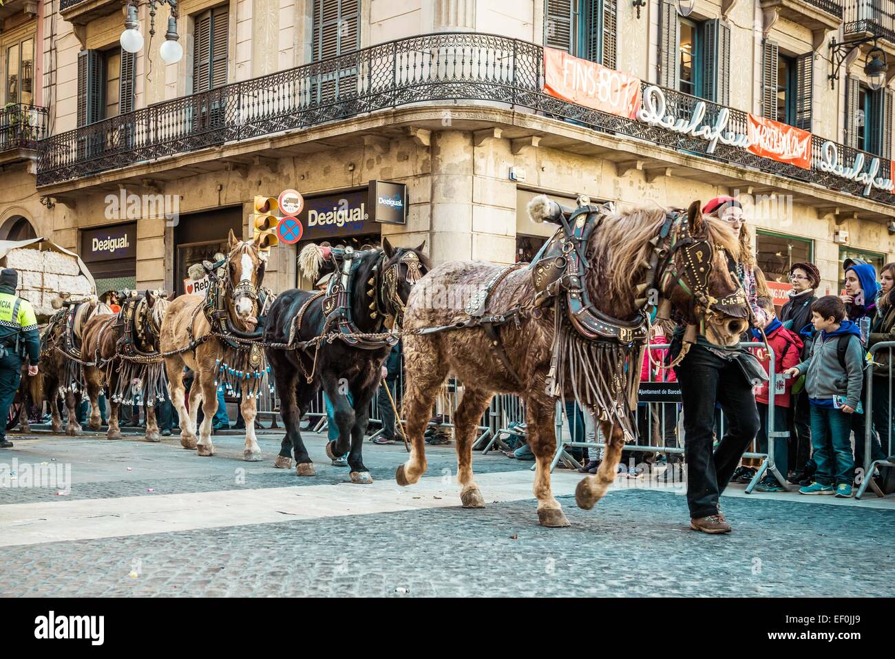 Barcelona, Catalonia, Spain. 24th Jan, 2015. Traditional horse-drawn ...