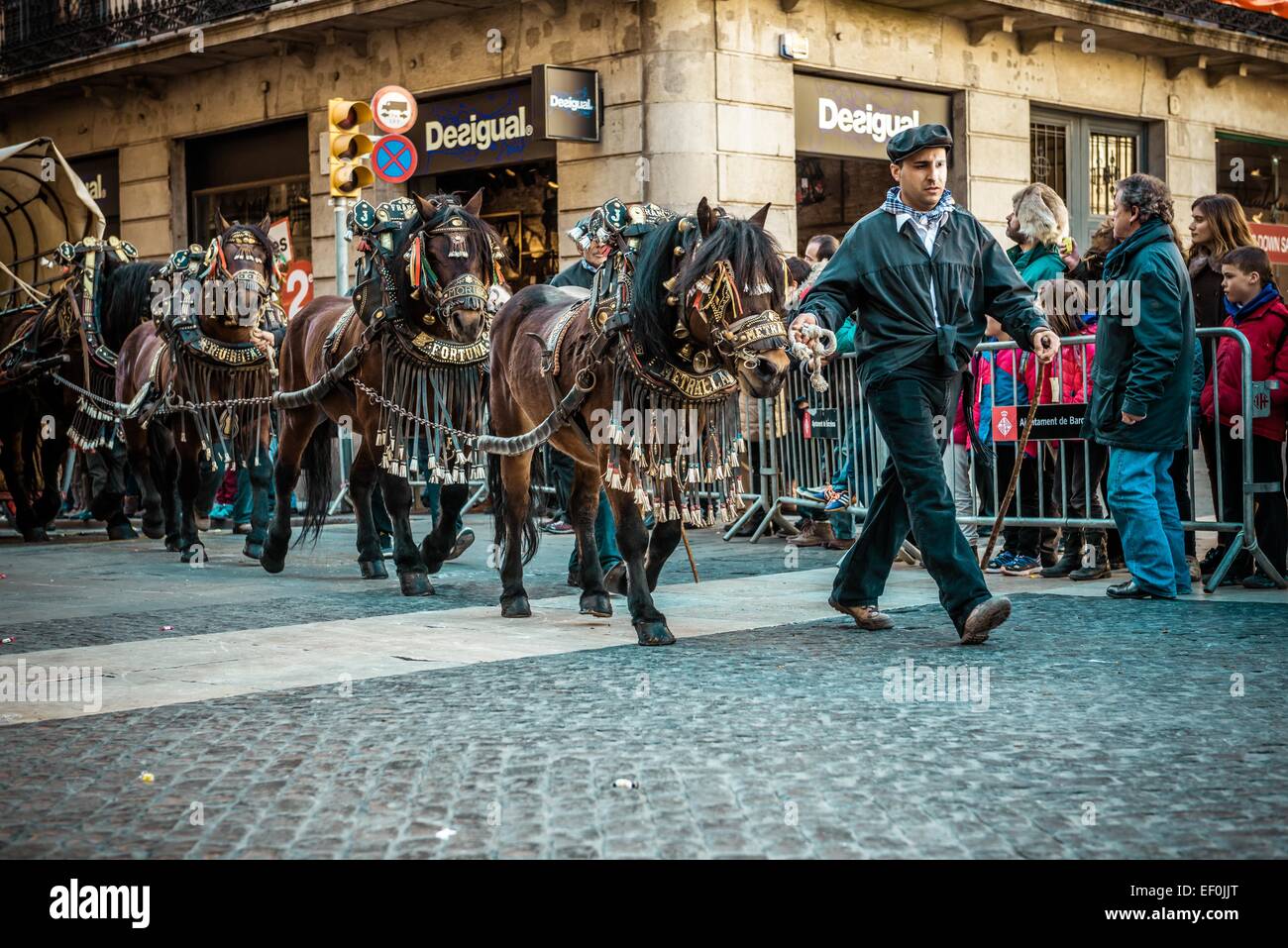 Barcelona, Catalonia, Spain. 24th Jan, 2015. Traditional horse-drawn ...
