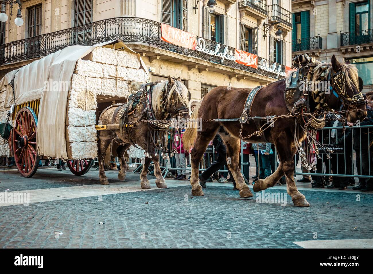 Barcelona, Catalonia, Spain. 24th Jan, 2015. Traditional horse-drawn ...