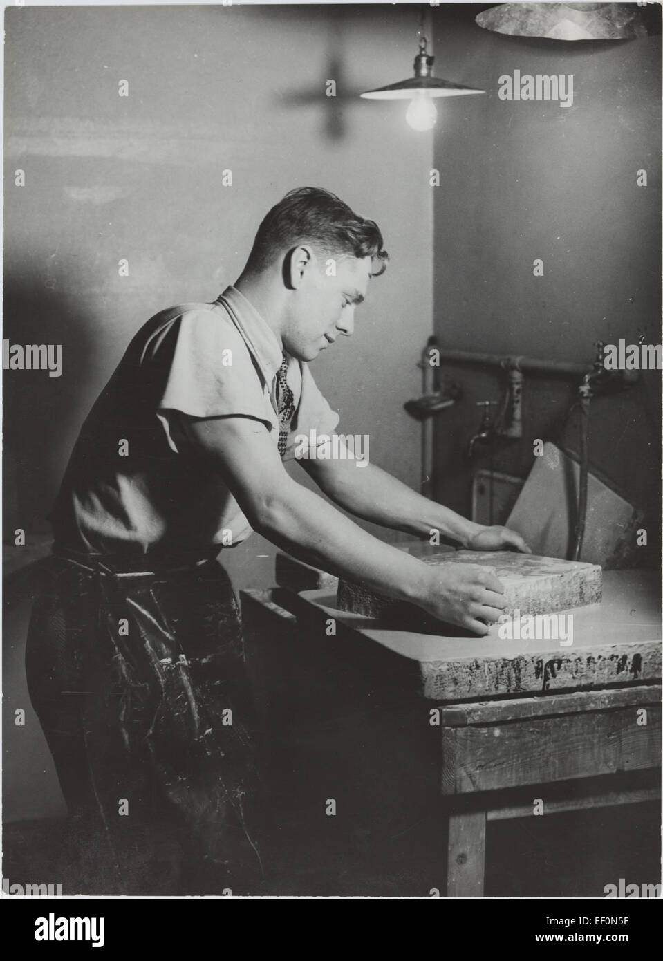Photo lithography hi-res stock photography and images - Alamy