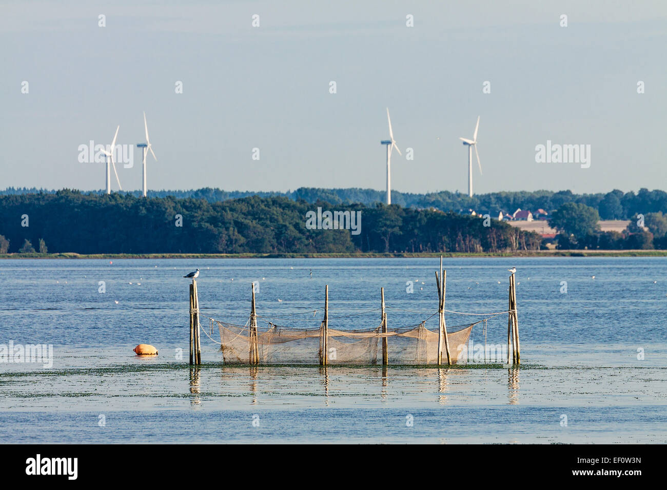 Water turbine in lake hi-res stock photography and images - Alamy